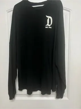 Disneyland Resort | Tops | Disneyland Resort Black With White Writing ...